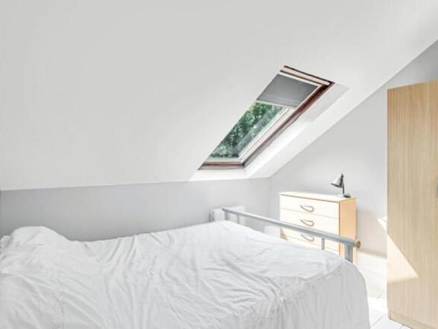 5 bedroom flat for rent in Fulham Palace Road, London, SW6