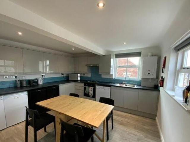5 Bedroom Flat For Rent In Lenton