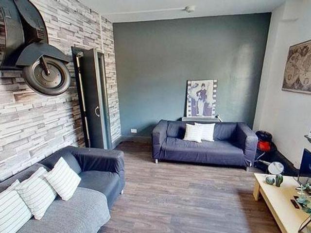 5 Bedroom Flat For Rent In Mansfield Road, Nottingham