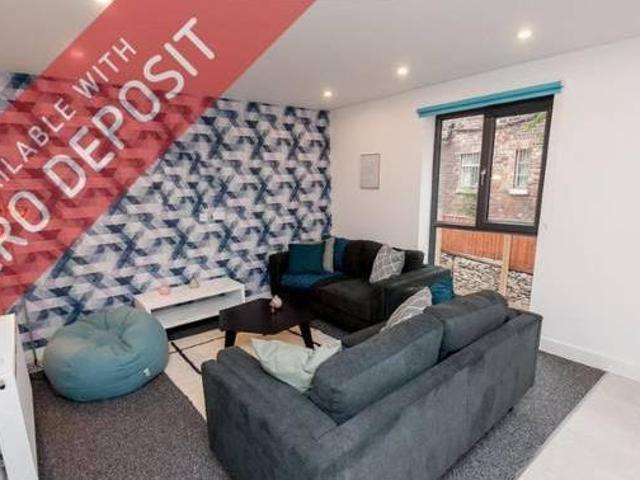5 bedroom flat for rent in Milton Place Milton Place Salford M6