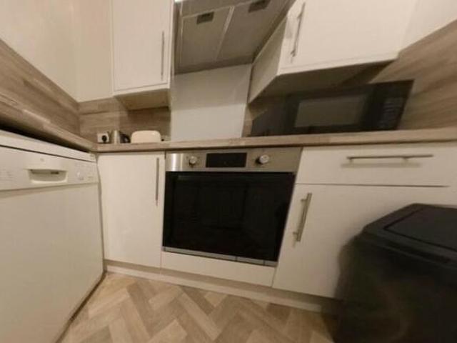 5 Bedroom Flat For Rent In Newington, Edinburgh