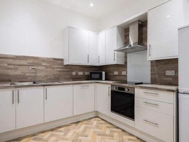 5 Bedroom Flat For Rent In Newington, Edinburgh