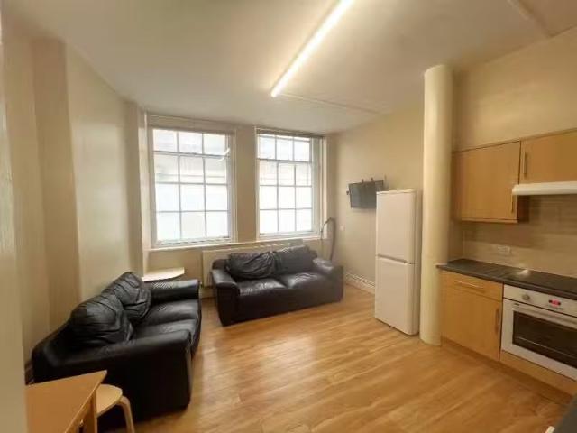 5 bedroom flat for rent in St. Nicholas Street, Bristol, BS1
