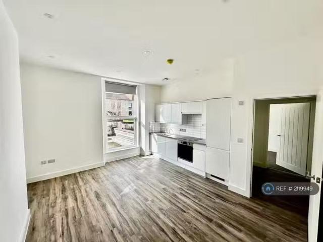 5 bedroom flat for rent in St. Pauls Road, Clifton, Bristol, BS8