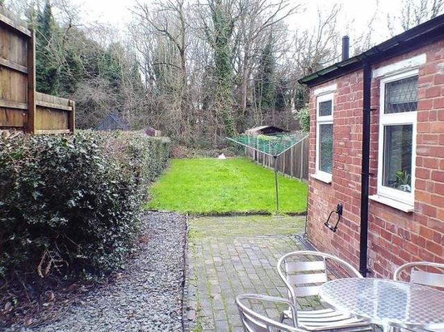 5 bedroom flat in Birmingham