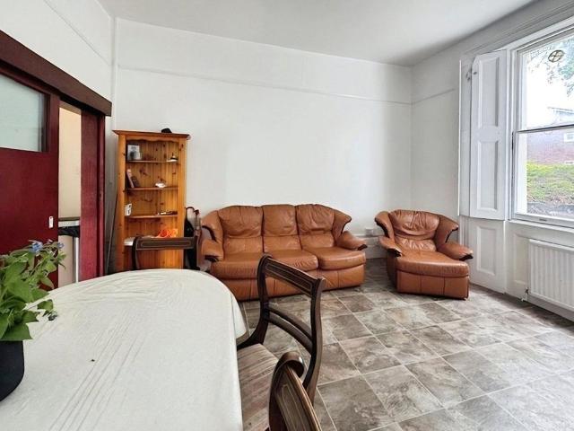 5 bedroom flat share to rent