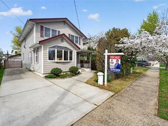 5 bedroom, Floral Park NY 11001 101746694