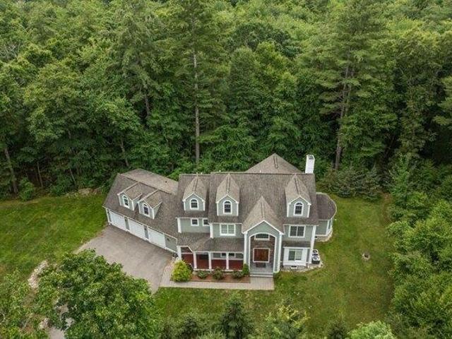 5 bedroom, Framingham MA 01701 104233734