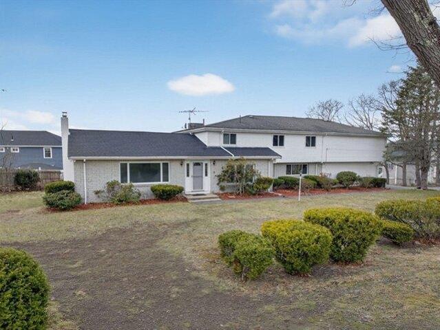 5 bedroom, Framingham MA 01702 104762021