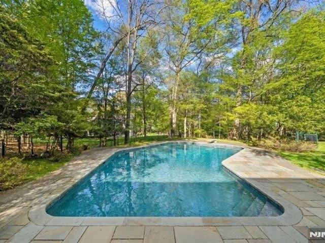 5 bedroom, Franklin Lakes NJ 07417 102708136