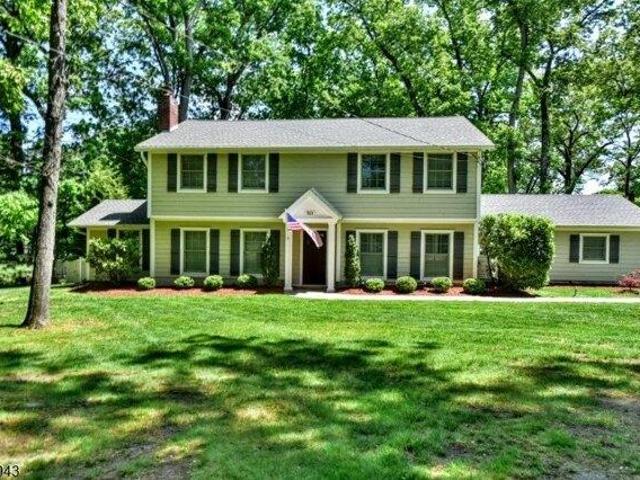 5 bedroom, Franklin Lakes NJ 07417 102801682