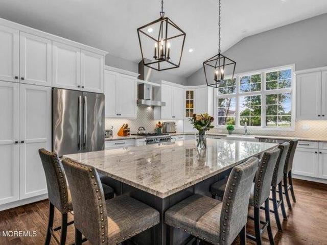 5 bedroom, Freehold NJ 07728 104690335