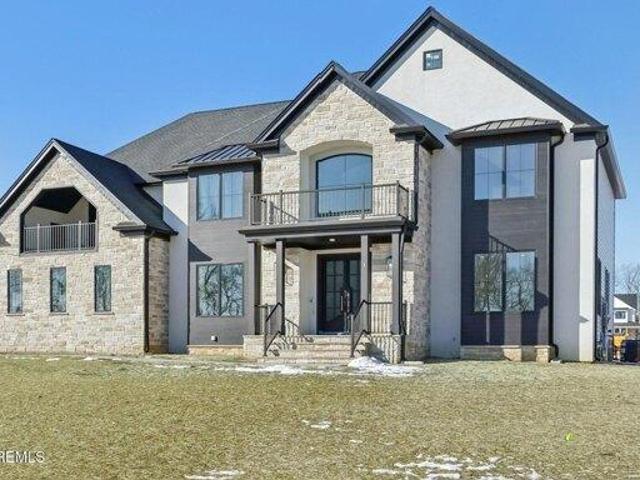 5 bedroom, Freehold NJ 07728 104922172