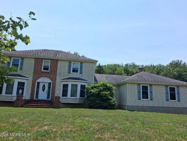 5 bedroom, Freehold NJ 07728 105142943