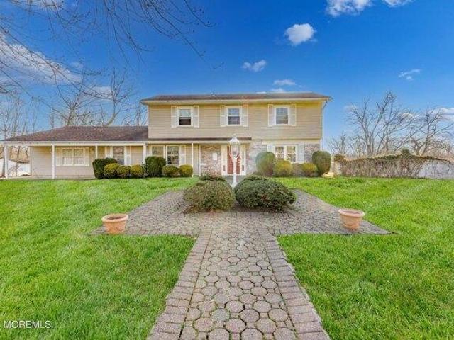 5 bedroom, Freehold NJ 07728 102779604