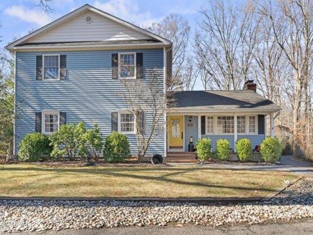 5 bedroom, Freehold NJ 07728 LS90079883