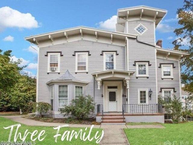 5 bedroom, Freehold NJ 07728 LS102254645