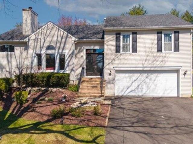 5 bedroom, Freehold NJ 07728 LS102254125