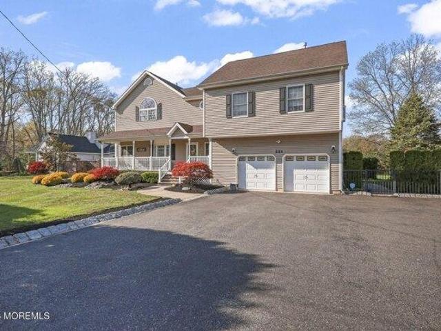5 bedroom, Freehold NJ 07728 LS102317678