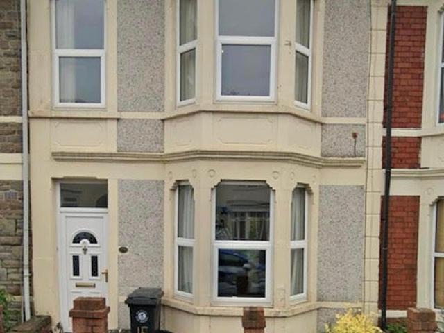 5 Bedroom Furnished house Available