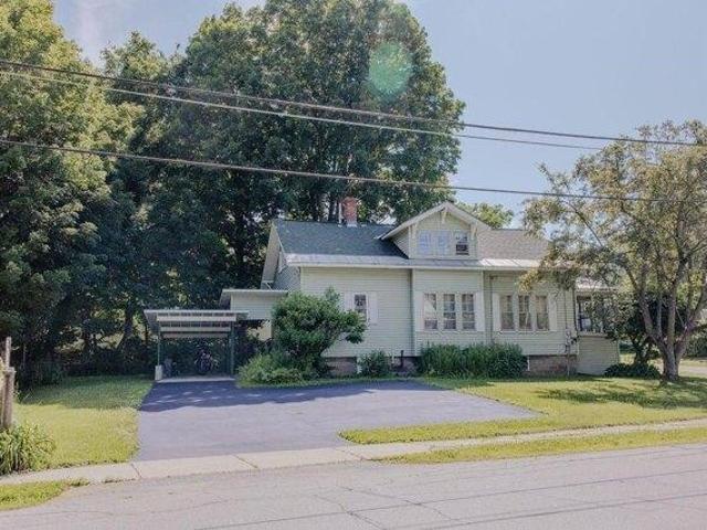 5 bedroom, Keene NH 03431 105108590