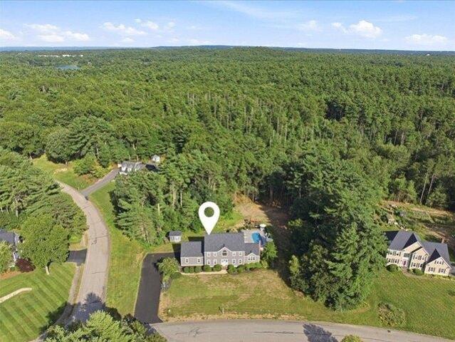 5 bedroom, Kingston MA 02364 105113998