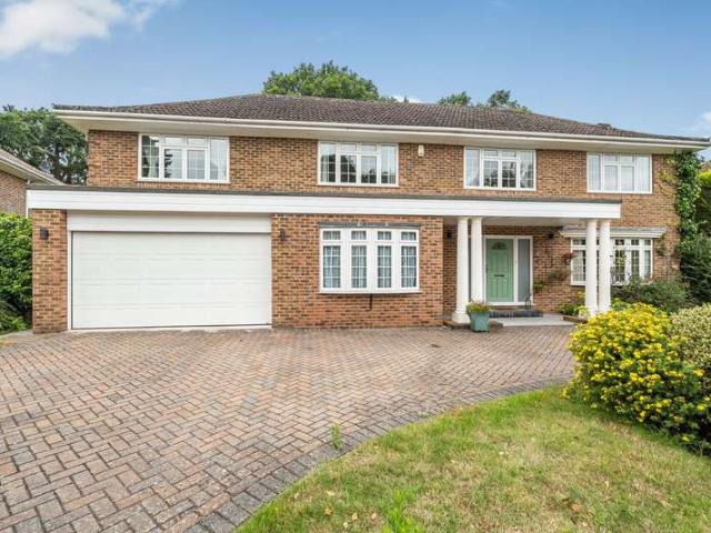 5 Bedroom House
