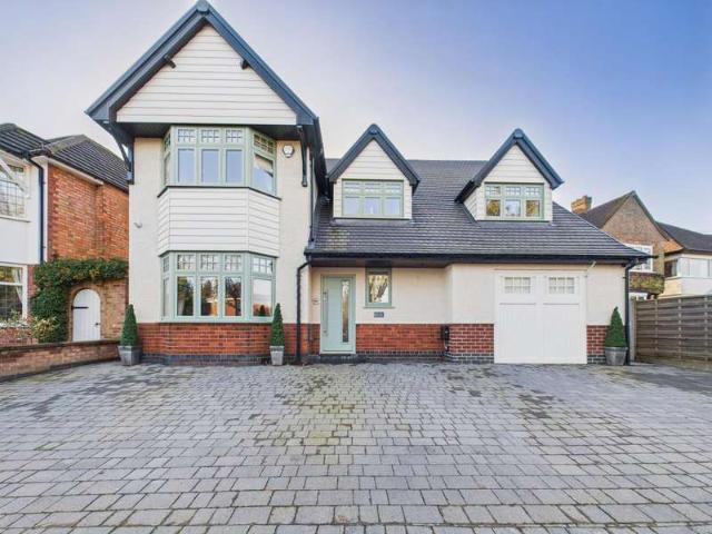 5 Bedroom House