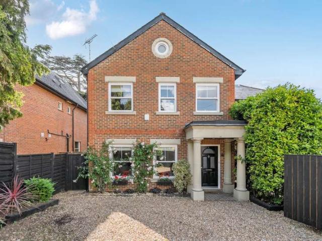 5 Bedroom House