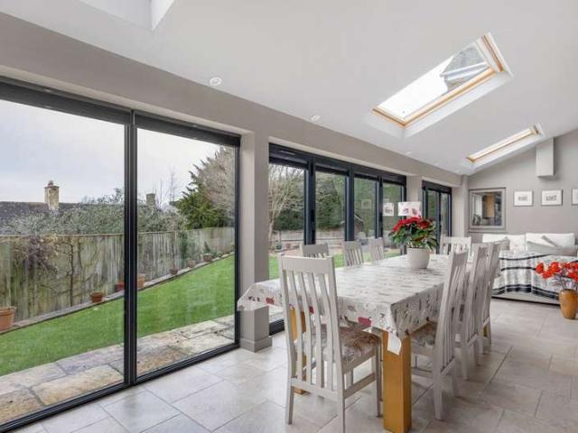 5 Bedroom House