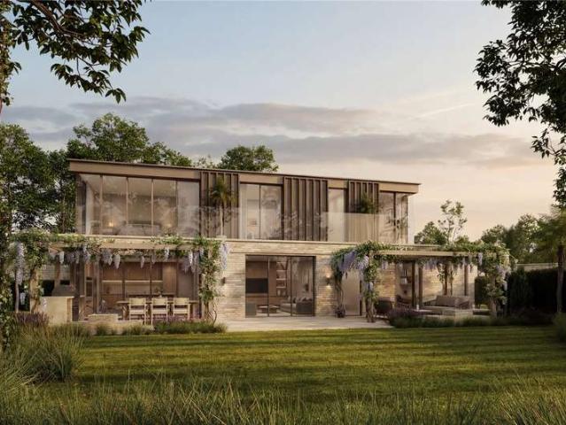 5 Bedroom House
