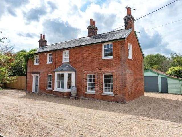 5 Bedroom House