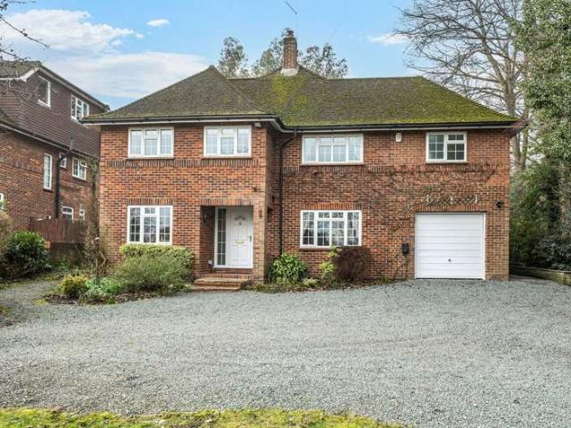 5 Bedroom House