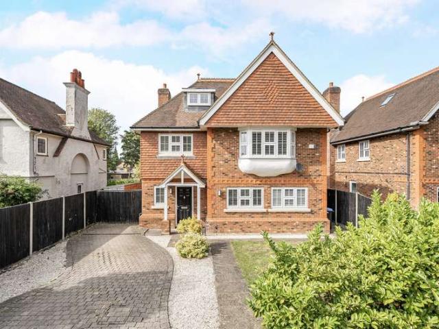 5 Bedroom House