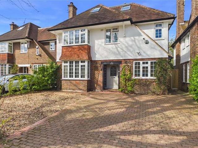 5 Bedroom House
