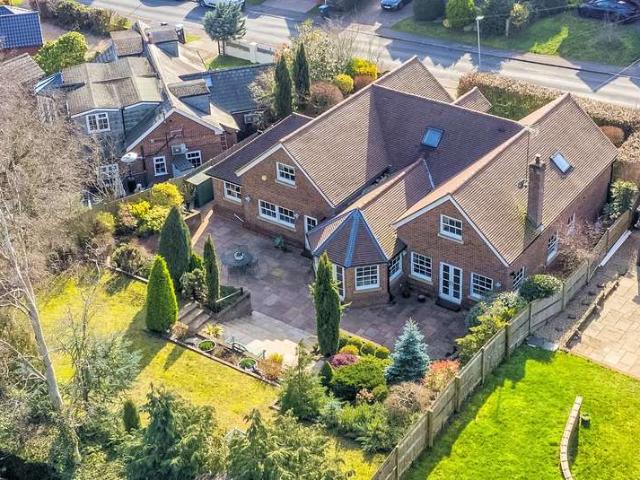 5 Bedroom House