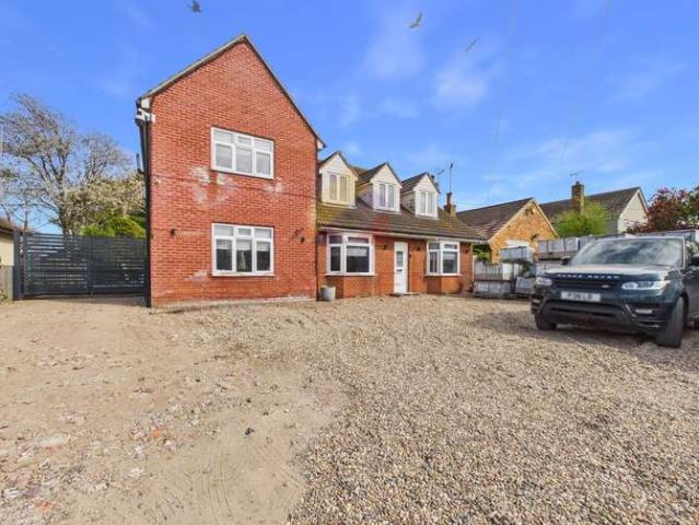 5 Bedroom Detached House