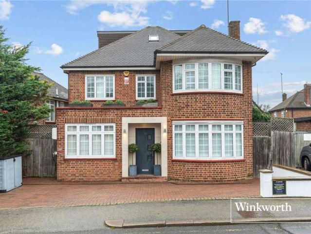 5 Bedroom House