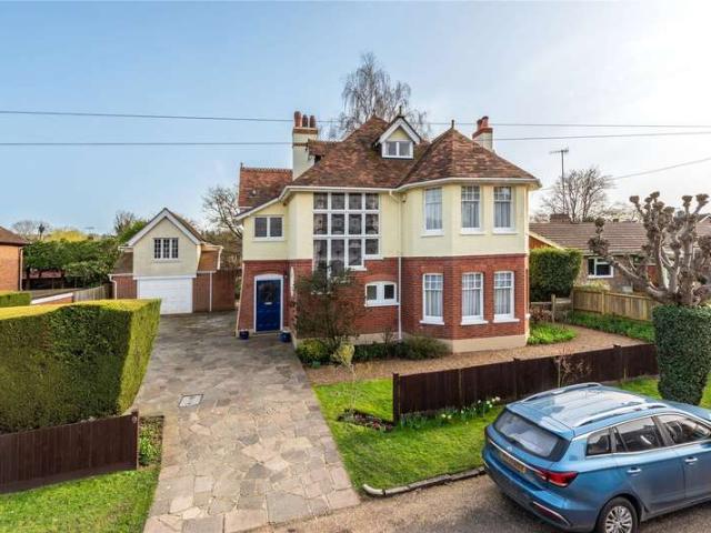 5 Bedroom House