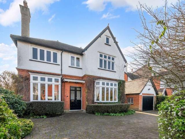 5 Bedroom House