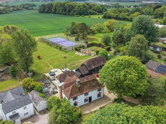 5 Bedroom House