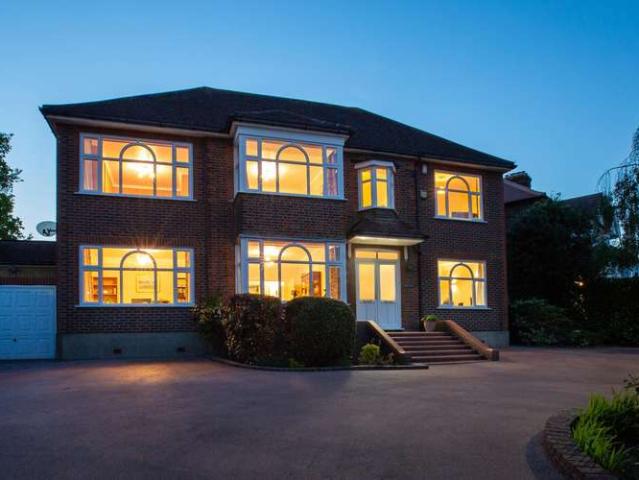 5 Bedroom House
