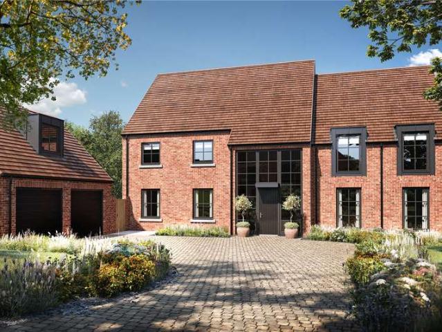 5 Bedroom House