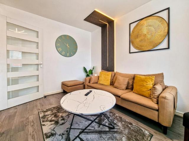 5 Bedroom House Coventry Coventry LS88952375