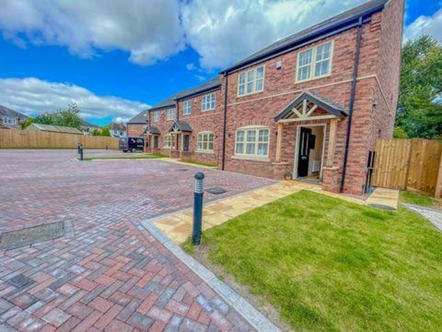 5 Bedroom House Coventry England 89931422