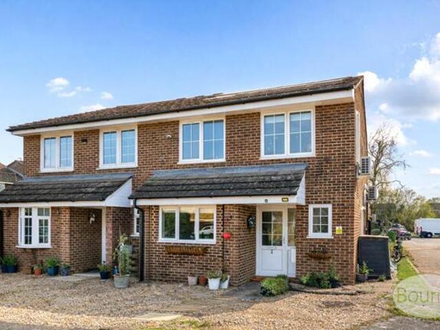 5 Bedroom House Cobham Surrey 100224251