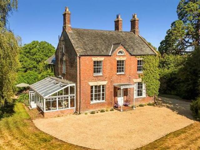 5 Bedroom House Cambridge Cambridgeshire LS98718609