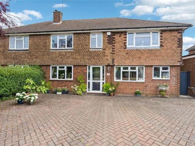 5 Bedroom House Chesham Buckinghamshire 98687681