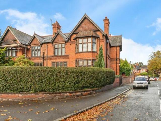 5 Bedroom House Chester Cheshire West And Chester 101231562