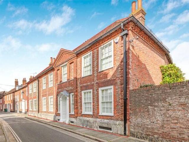 5 Bedroom House Chichester West Sussex LS99895254